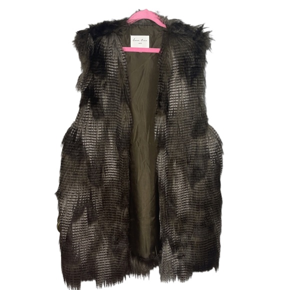 Love Tree | Jackets & Coats | Love Tree Faux Fur Vest Large | Poshmark